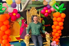 Robin Hood Balloons - Robin Hood Entertainment